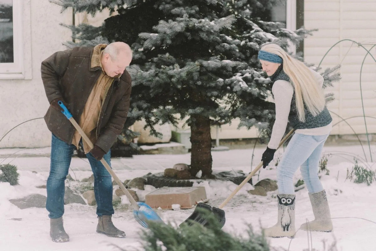 Most Common Winter Injuries and How to Avoid Them - Battle Born Health